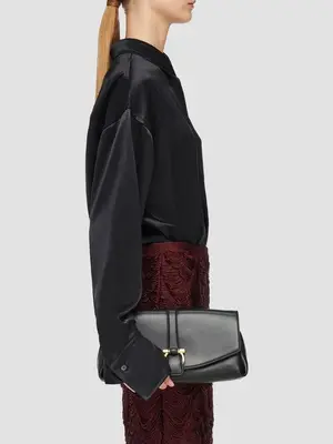 FERRAGAMO New Line Leather Shoulder Bag