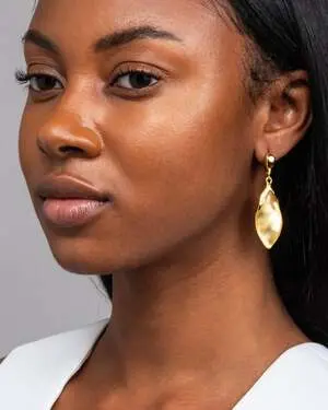 Alexis Bittar Alexis Bittar Luminous Lucite Petal Leverback Earrings Gold