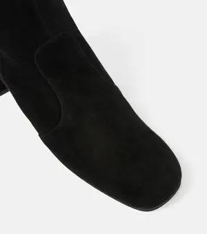 ROGER VIVIER Trés Vivier 45 Suede Ankle Boots - Black