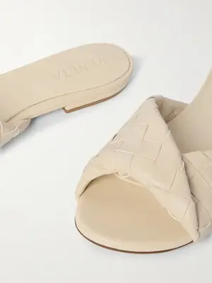 Bottega Veneta Blink Intrecciato Leather Slides - Neutrals