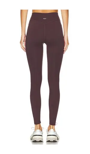 437 The V Legging In Brown - Espresso