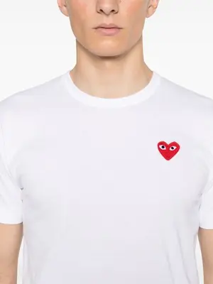 Play Comme Des Garcon Heart-patch T-shirt - White