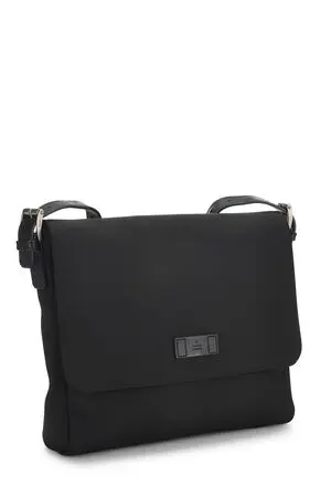 Gucci Techno Canvas Web Flap Messenger