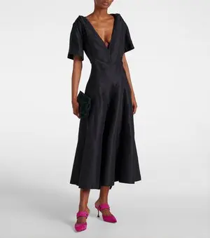 Manolo Blahnik Brontiamusa 70 Suede Mules