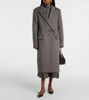 Valentino Garavani Bow-detail Wool And Cashmere Coat