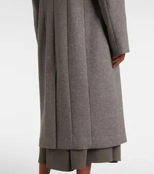 Valentino Garavani Bow-detail Wool And Cashmere Coat
