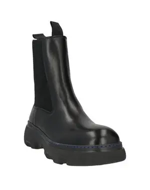 Burberry Leather Chelsea Boots