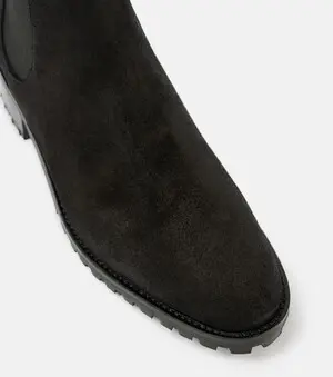 Manolo Blahnik Chelata Suede Chelsea Boots