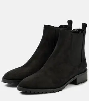 Manolo Blahnik Chelata Suede Chelsea Boots - Black