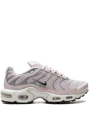 Nike Air Max Plus Sneakers