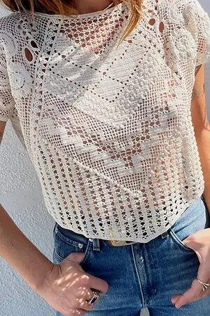 MADLY VINTAGE 1970s Crochet Lace Cropped Blouse