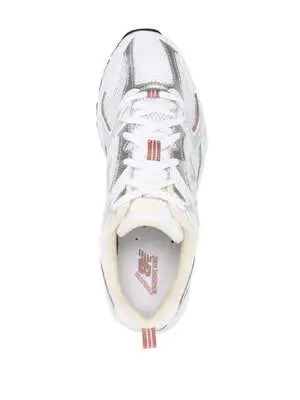 NEW BALANCE 530 Sneakers - White