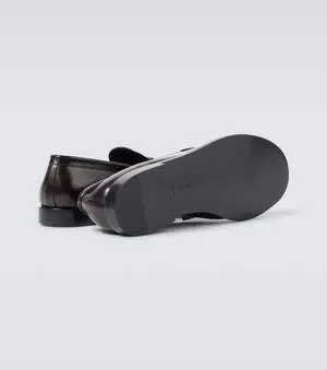 THE ROW Classic Leather Loafers - Brown