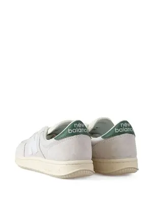 NEW BALANCE T500 Sneakers - Neutrals