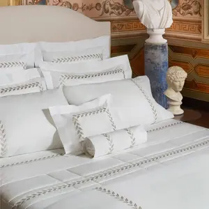 PRATESI Federico Queen Sham - White/antique Silver