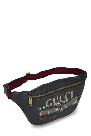 Gucci Grained Leather Logo Belt Bag - Black