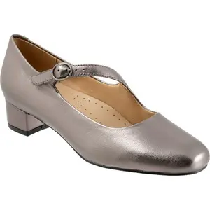 Trotters Block Heel Pumps