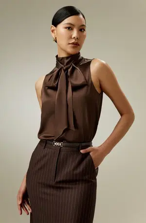 Lilysilk Sleeveless Silk Blouse With Tie Neck