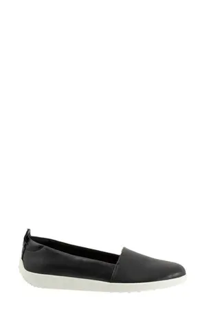 Softwalk Deva Flat - Black