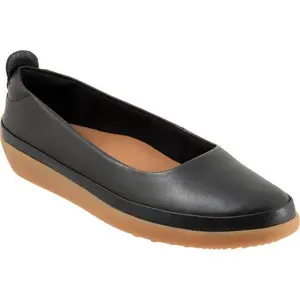 Softwalk Slip On Flats For Women