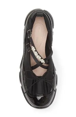 Simone Rocha Crisscross Strap Tracker Sneakers - Black/clear/pearl