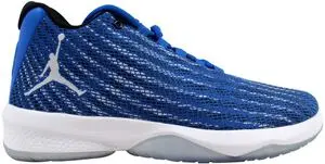 JORDAN B Fly Sneakers
