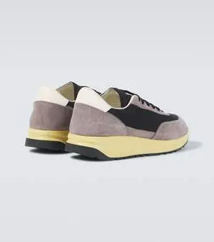 COMMON PROJECTS Track Classic Sneakers