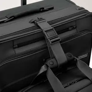 Briggs & Riley Baseline Compact 19" Carry-on Expandable Spinner - Black