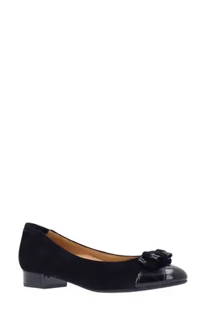 L'AMOUR DES PIEDS Farida Cap Toe Pumps - Black