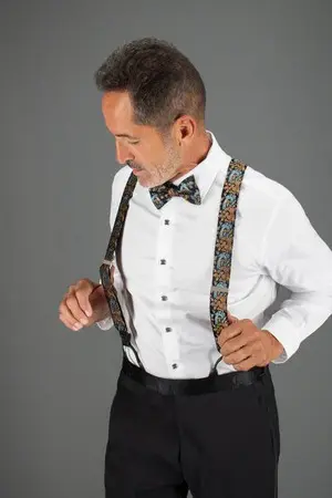 Trafalgar Birds Of Prosperity Silk Suspenders And Bow Tie Set - Black