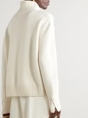 Loro Piana Parksville Cashmere Turtleneck Sweater