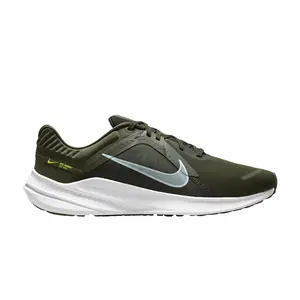 Nike Quest 5 Sneakers - Green