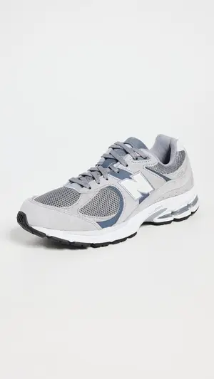 NEW BALANCE 2002r Sneakers - Grey/grey