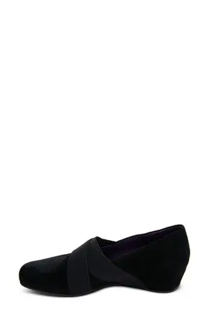 Vaneli Maiya Wedge Pump - Black