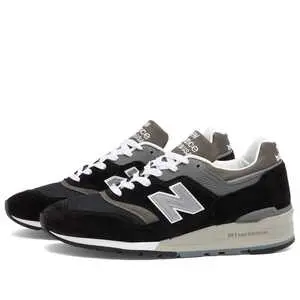 NEW BALANCE U997bk Sneakers