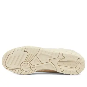 NEW BALANCE 550 Sneakers - Beige