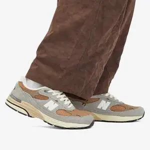 NEW BALANCE U993gg Sneakers