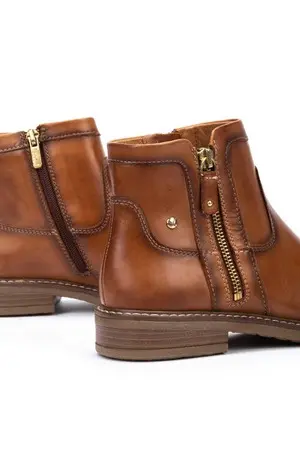 Pikolinos Aldaya Zip Bootie