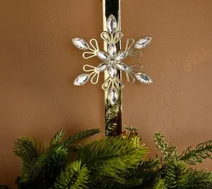PRIMROSE HILL As Is Decorative Metallic Wreath Holder - One-color