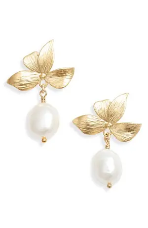 SET & STONES Maeve Freshwater Pearl Drop Earrings - Gold/white