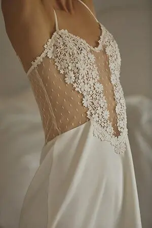 Flora Nikrooz Showstopper Chemise