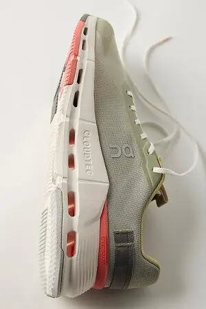 On On Cloudnova Form 2 Sneakers Chalk/salmon