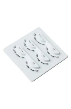 PRO LASH Classic No. 01 False Lashes - Black