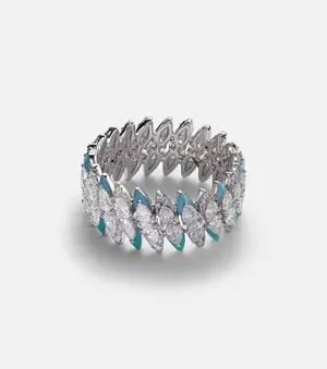 Kamyen Pear Rings