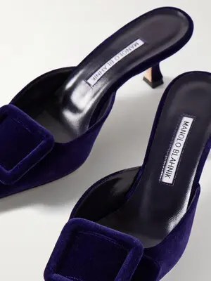 Manolo Blahnik Maysale 50 Buckled Velvet Mules - Purple