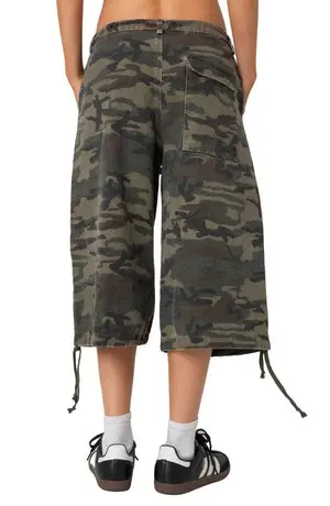 EDIKTED Camo Low Rise Cargo Bermuda Shorts - Olive