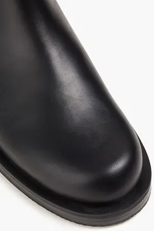 STUART WEITZMAN Leather Chelsea Boots