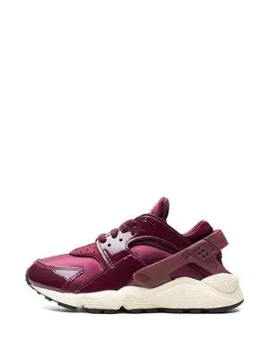 Nike Air Huarache Sneakers