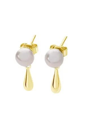 LUCY QUARTERMAINE Royal Pearl Earrings - Gold Vermeil
