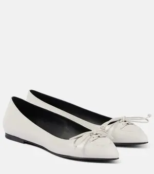 Alaia Pointed Toe Flats For Women